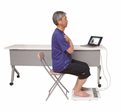 タニタ、椅子から立ち上がるだけの運動機能分析装置「zaRitz（ザリッツ）」 - 週刊アスキー