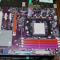 ASCII.jp：拡張性の高いATX版「GeForce 8100」搭載マザー