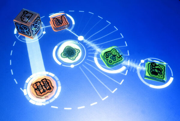 ASCII.jp：ビョークも使った新感覚楽器「reacTable」に触れろ (2/5)