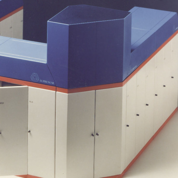 ASCII.jp：スーパーコンピューターの系譜 巨額の費用を投じたドイツのSUPRENUM-1 (1/3)