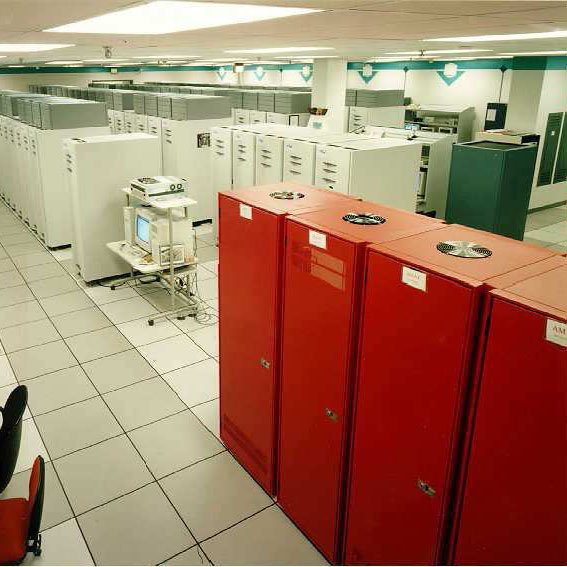 ASCII.jp：スーパーコンピューターの系譜 パーツ構成を変えて長年運用したASCI Red (1/2)