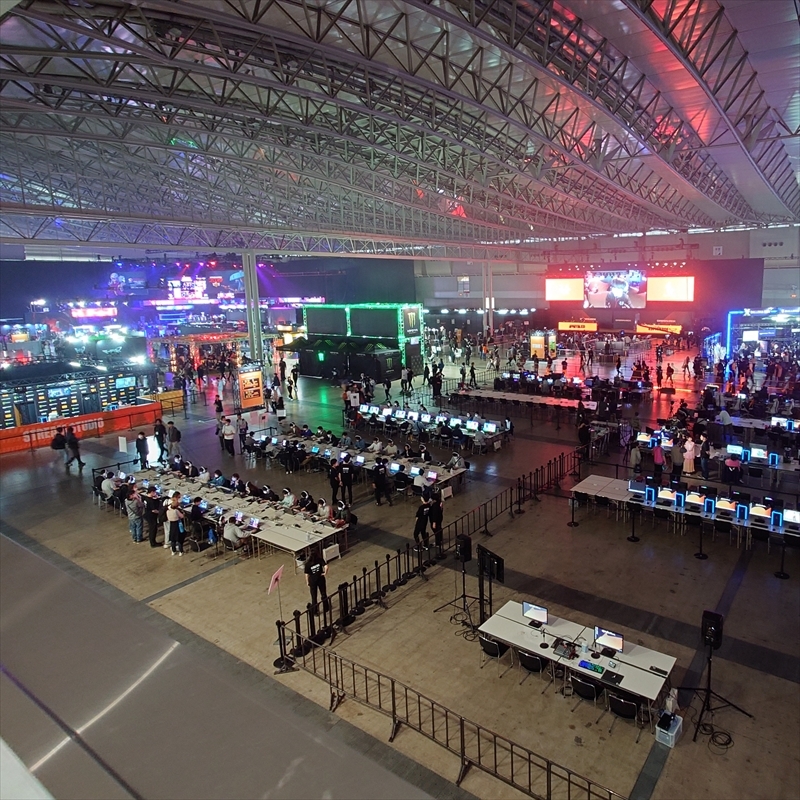ASCII.jp：『Counter-Strike 2』など最新ゲームの試遊や、人気配信者などによるゲーム大会が熱い『DreamHack ...