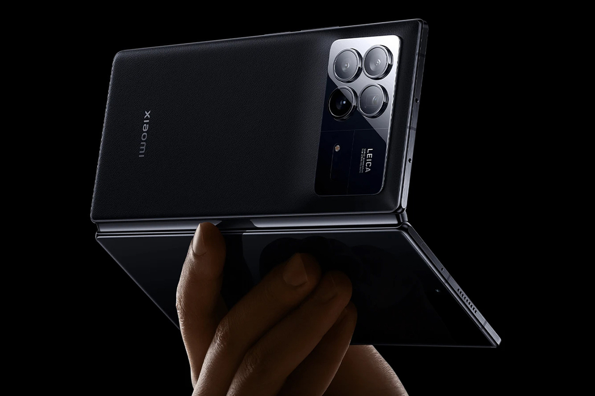 ASCII.jp：価格破壊に期待、シャオミの折りたたみスマホ登場で (1/2)