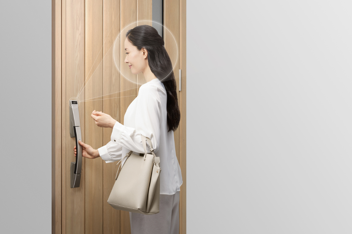ASCII.jp：LIXILが「顔認証ドア」を2024年に発売