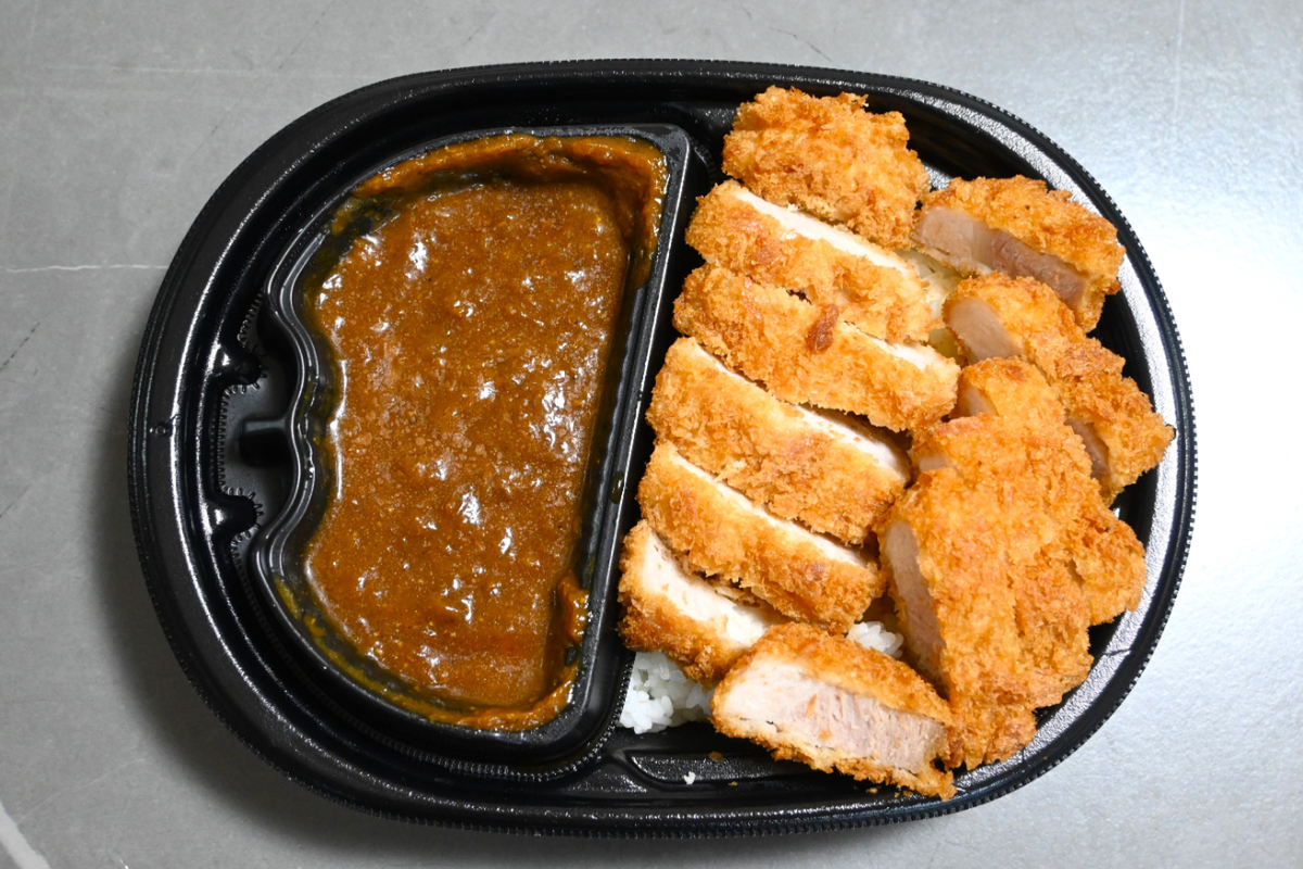 ASCII.jp：盛りすぎ47％増量、今週はカツカレー争奪戦か (1/2)