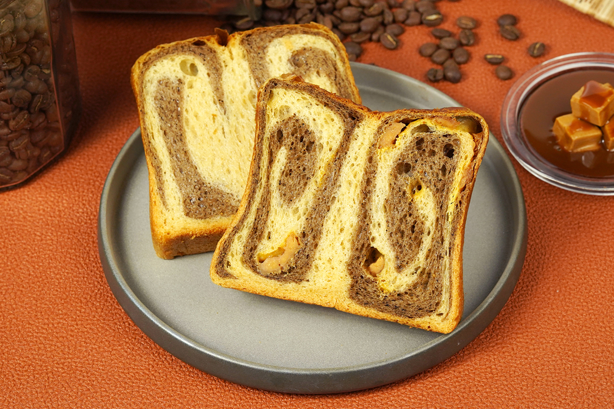 芳醇に香る珈琲とキャラメルが重なり合った食パン