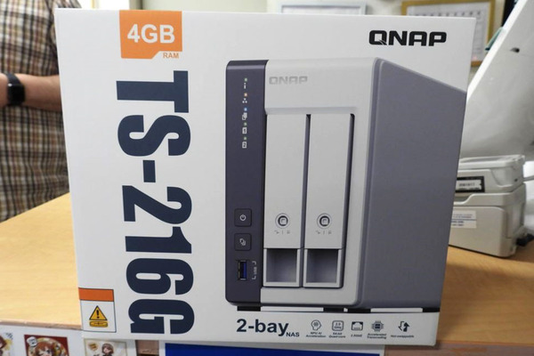 AI画像処理高速化のNPUを内蔵する家庭用の2ベイNASがQNAPから発売 - 週刊アスキー