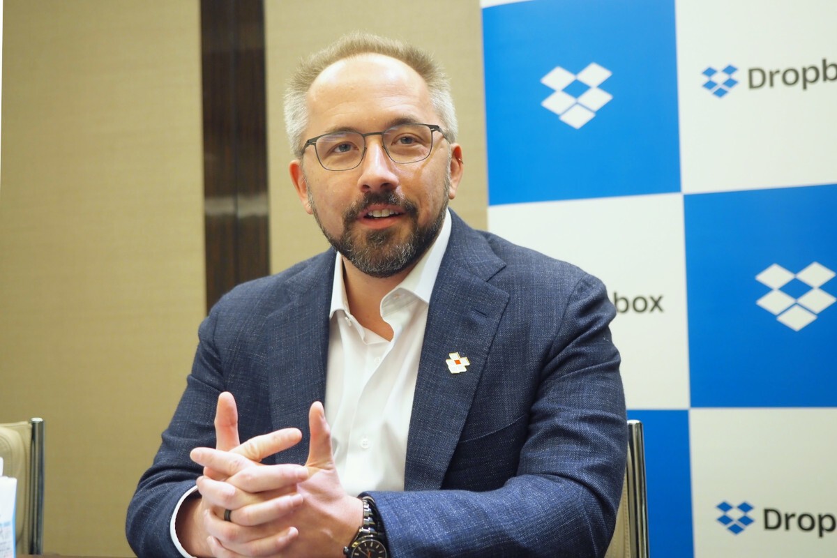 20％の人員削減を経て、Dropbox CEOが新たに狙う“10億人の巨大市場”とは (1/2)