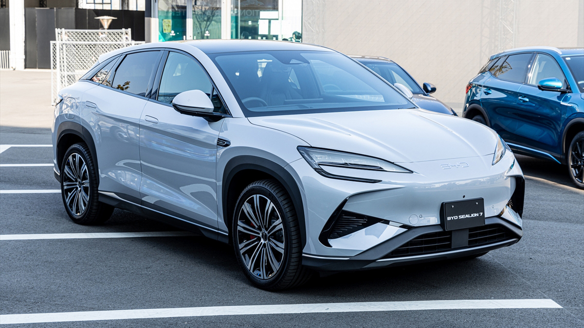 ASCII.jp：「ありかも、BYD」で売り上げを伸ばしたBYD、EVバス「J7」とSUV「シーライオン7」を日本投入