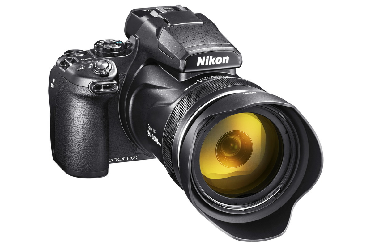 ニコンが24から3000mm相当の光学125倍ズーム搭載カメラ 「COOLPIX P1100」と35mmF1.2の大口径単焦点レンズを発表 - 週刊アスキー