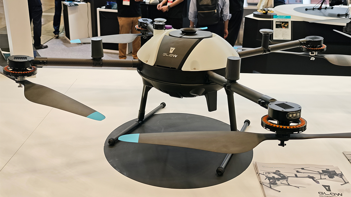 ASCII.jp：通信によって広がるドローンの可能性！ 「Japan Drone 2025」に出展したソフトバンクとドコモの狙い