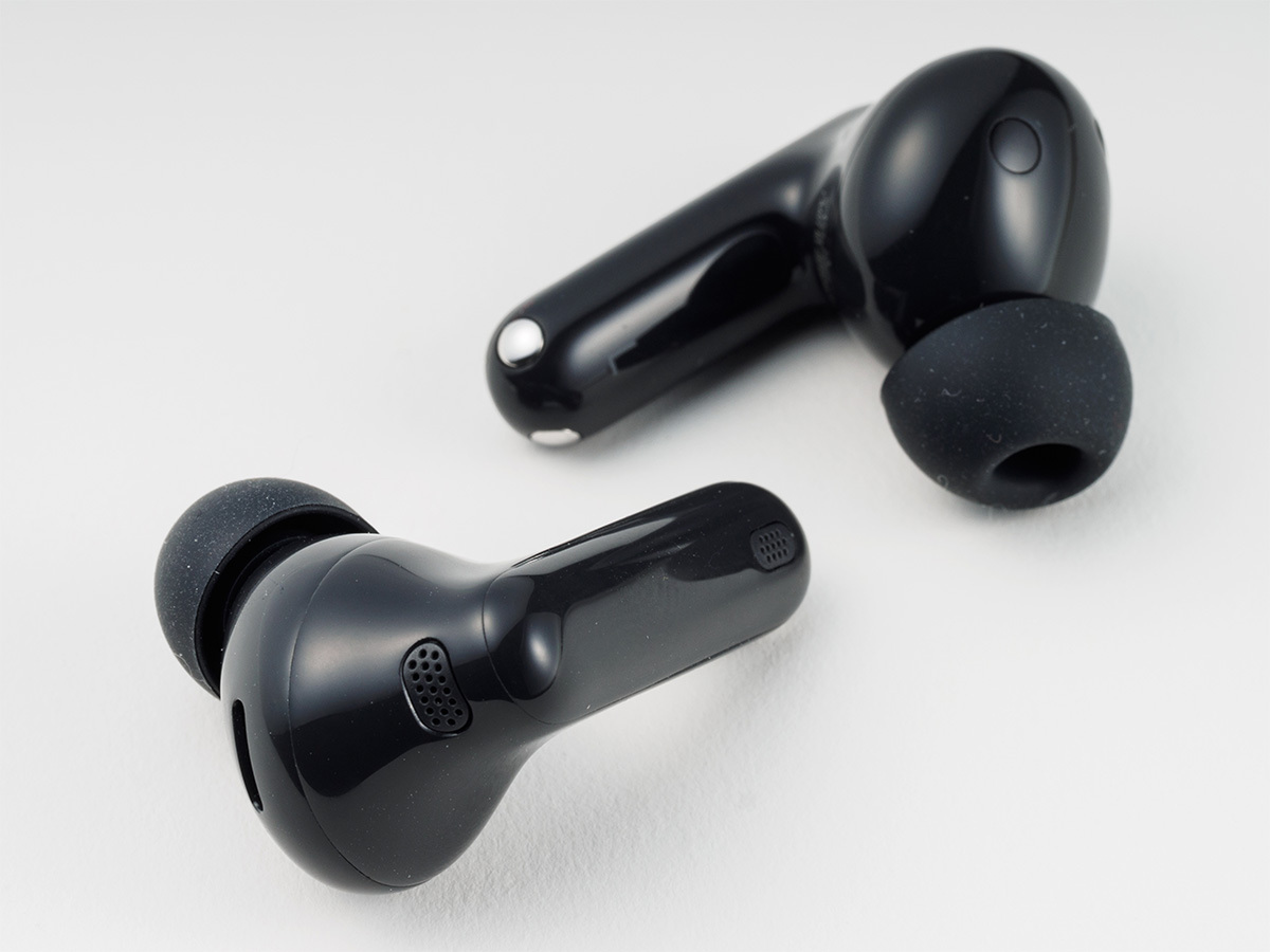 ASCII.jp：1万円台前半で強力ノイキャンな高コスパイヤホン「HUAWEI FreeBuds 7i」レビュー (1/3)